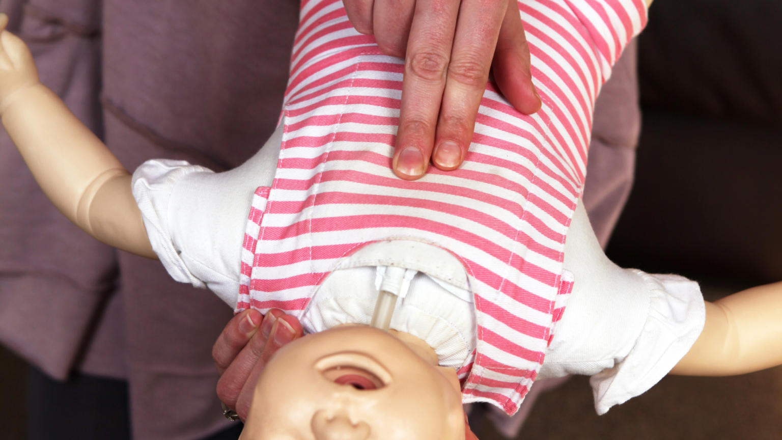 Reacting Swiftly: A Compassionate Guide to Infant Resuscitation After ...